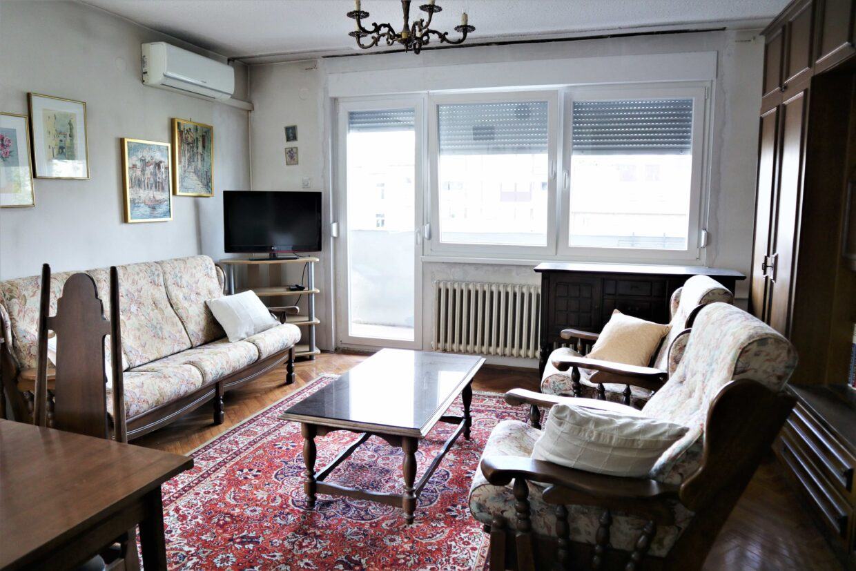 PRILIKA!!! UL. GRADA MAINZA, 4-SOBNI STAN, TOP LOKACIJA, MOŽE APN ...