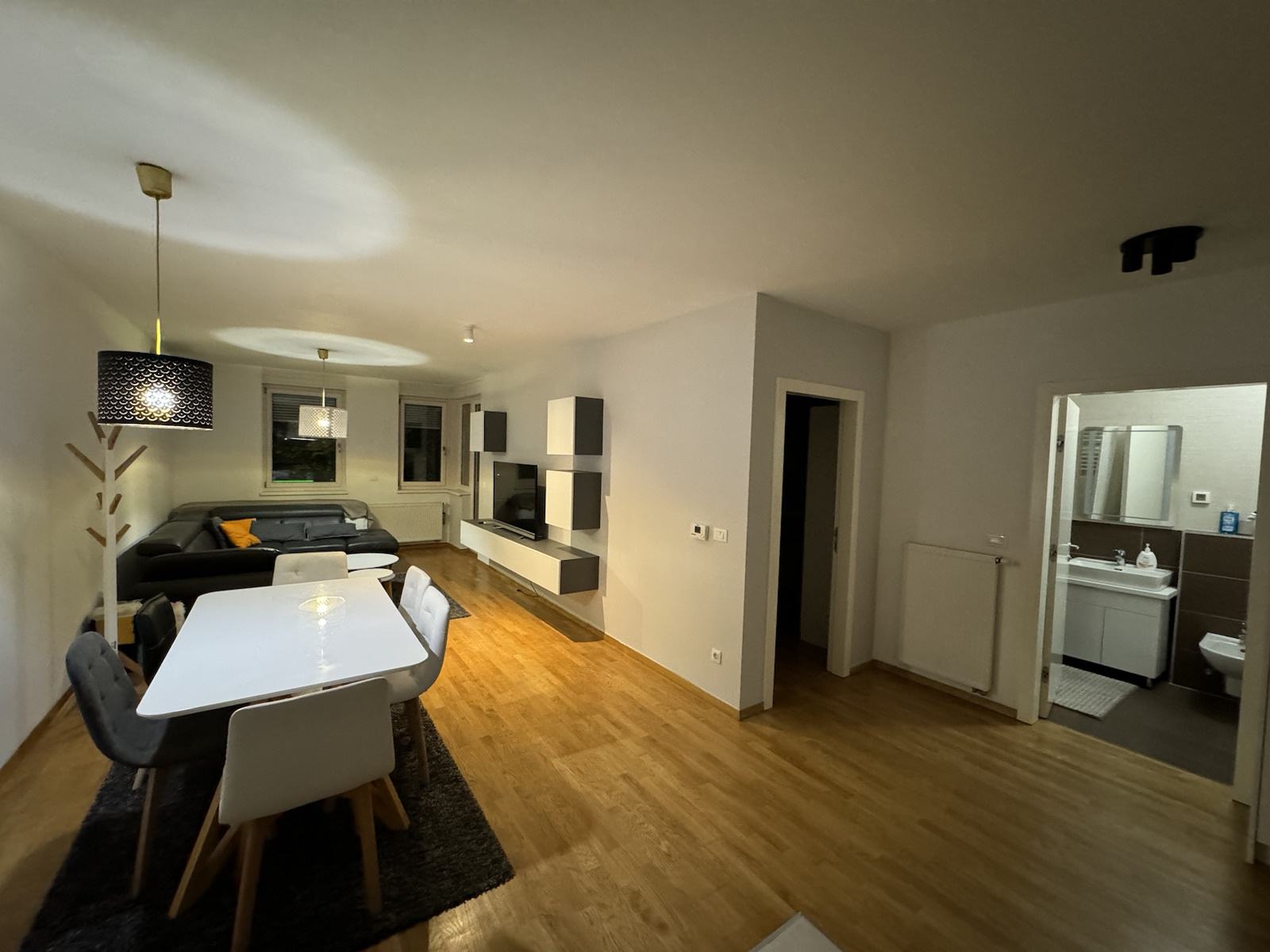 Ulica grada Mainza, novija gradnja, 63m2+GPM+spremiste (prodaja)