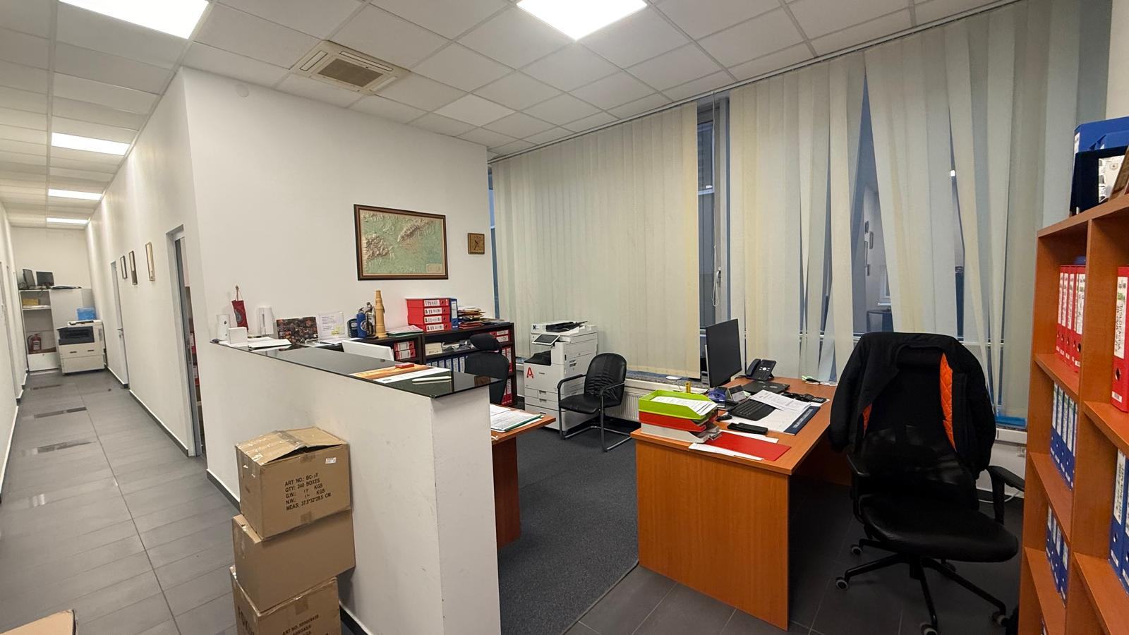 Ured 185 m2 - Jankomir (iznajmljivanje)