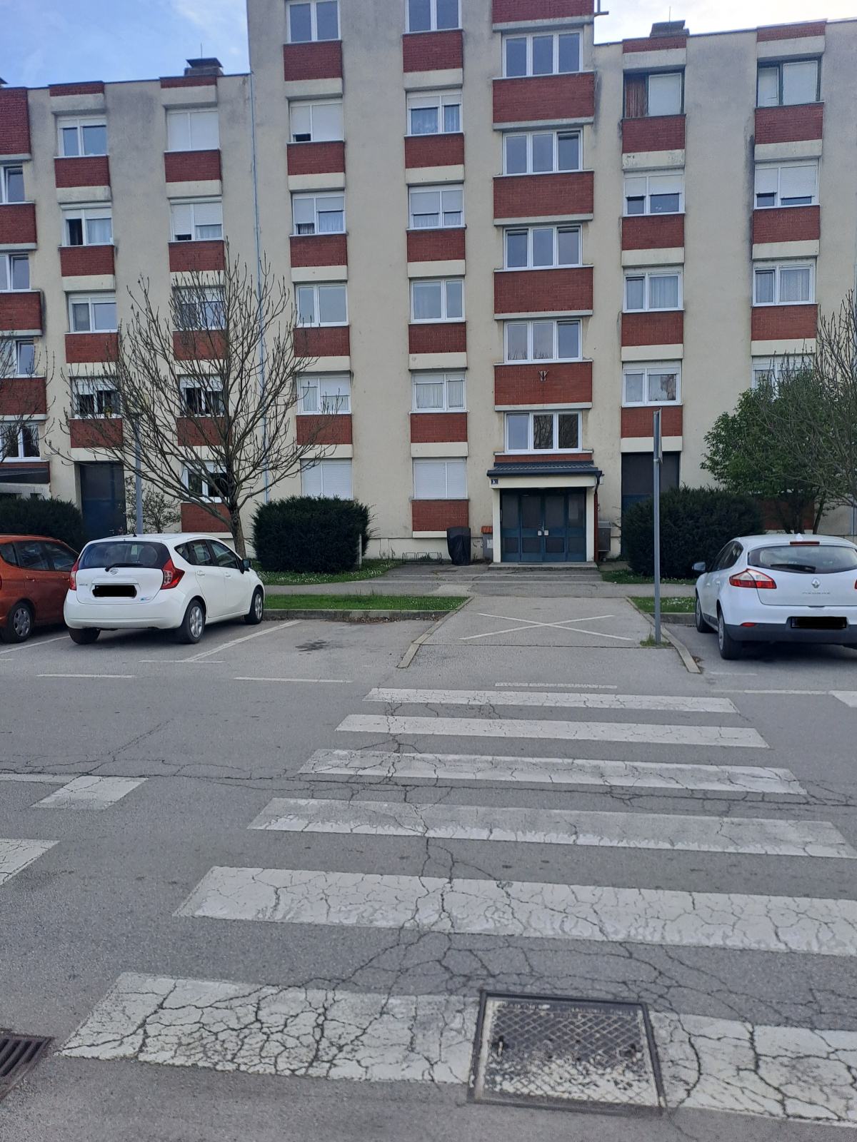 Varaždin, blizina bolnice, trosobni stan 72.20 m2 (iznajmljivanje)