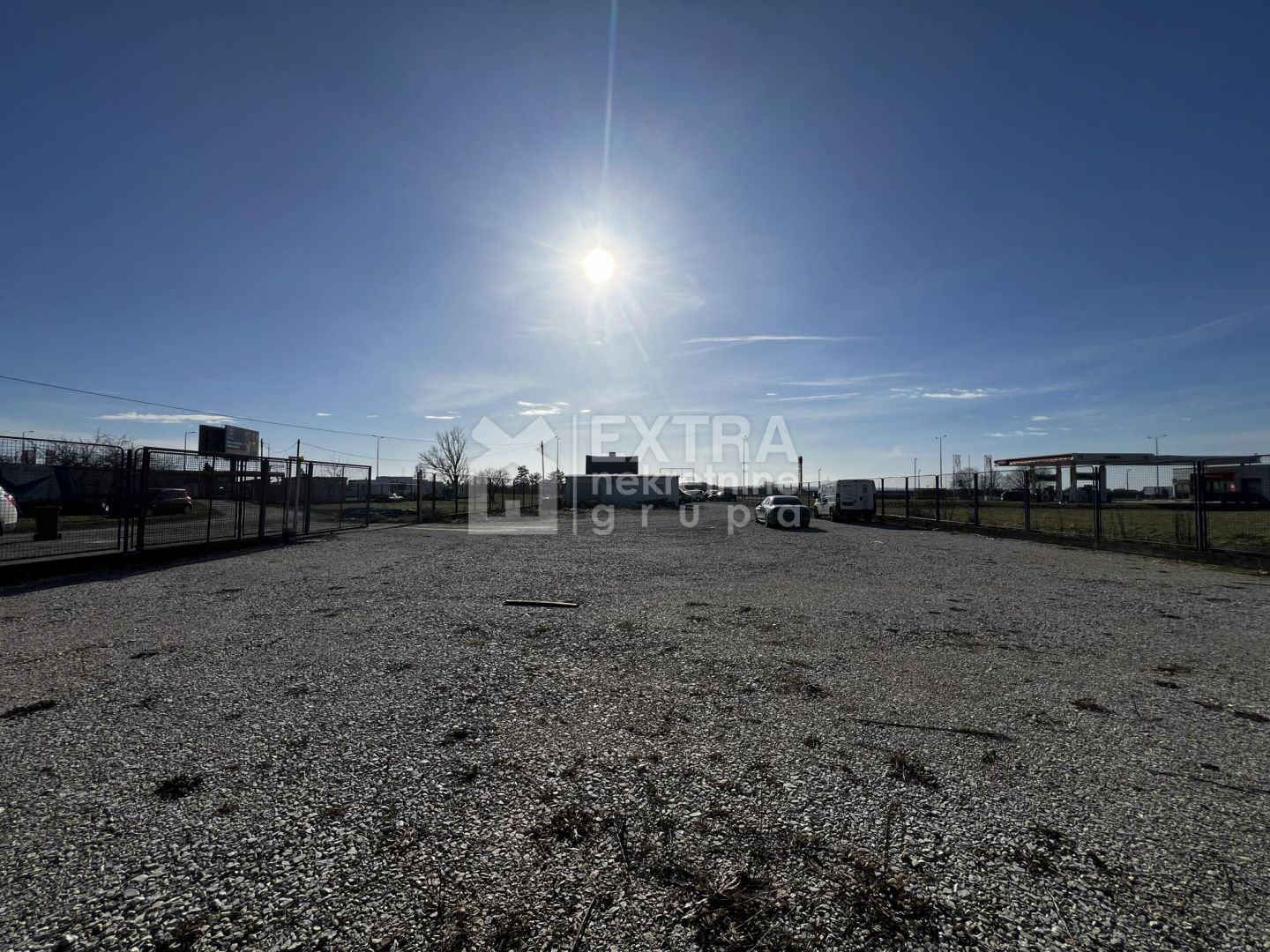 VELIKA MLAKA - EKSKLUZIVNO ZEMLJIŠTE NA VRHUNSKOJ LOKACIJI