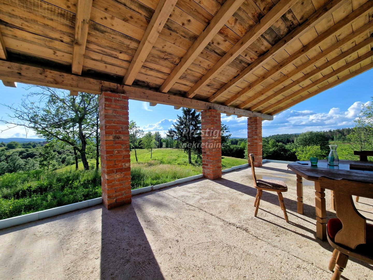 Veljun, kuća u netaknutoj prirodi (prodaja)