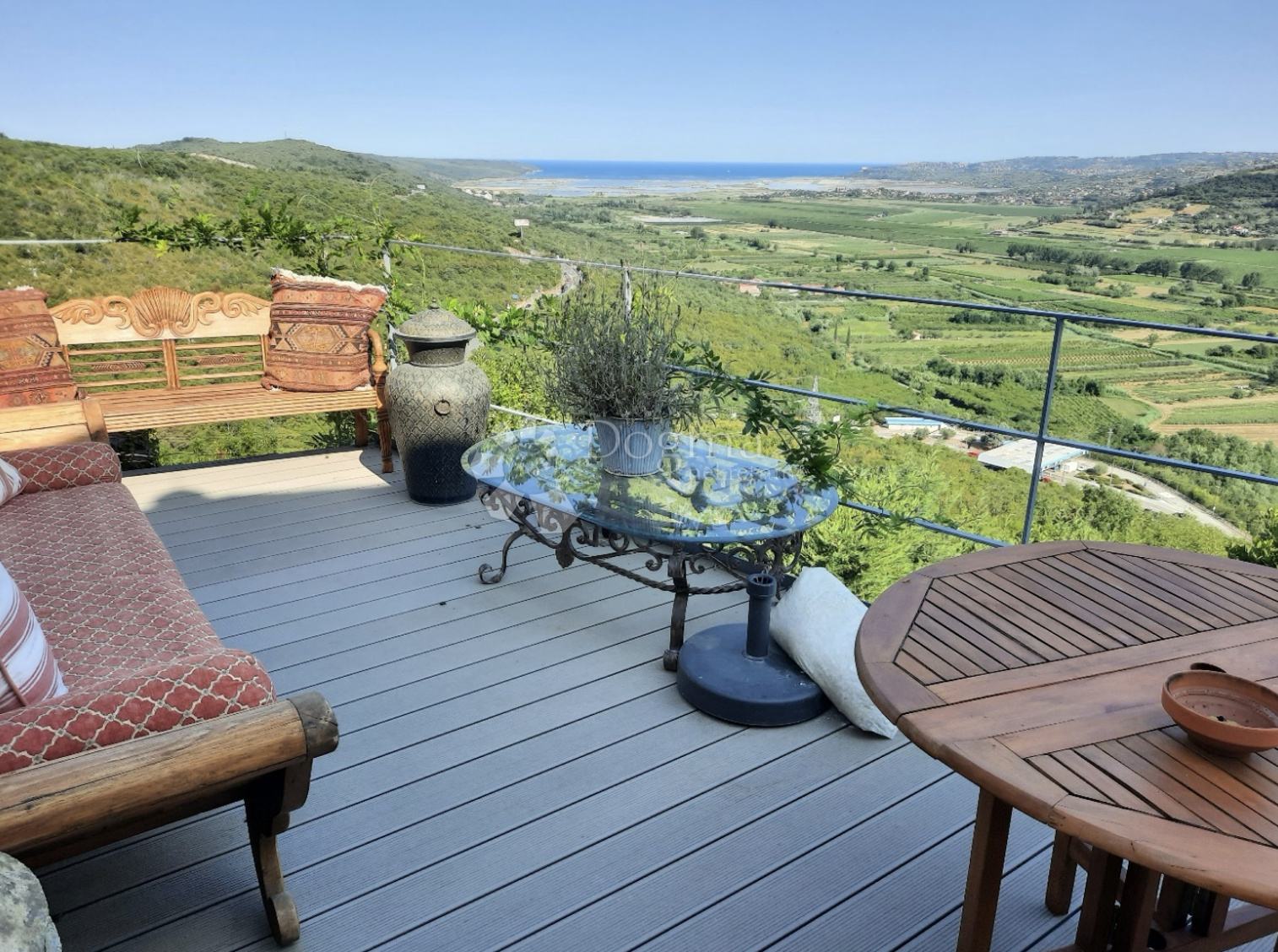 Vila s dušom: istarski dragulj s pogledom na more i brežuljke (prodaja)