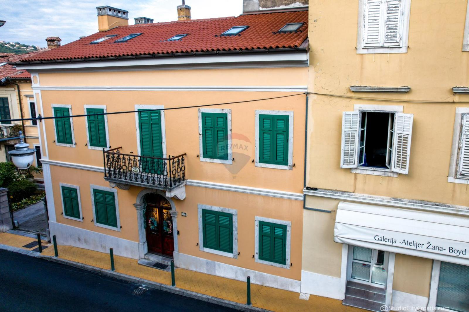 Volosko, centar, villa , 262 m2 (prodaja)