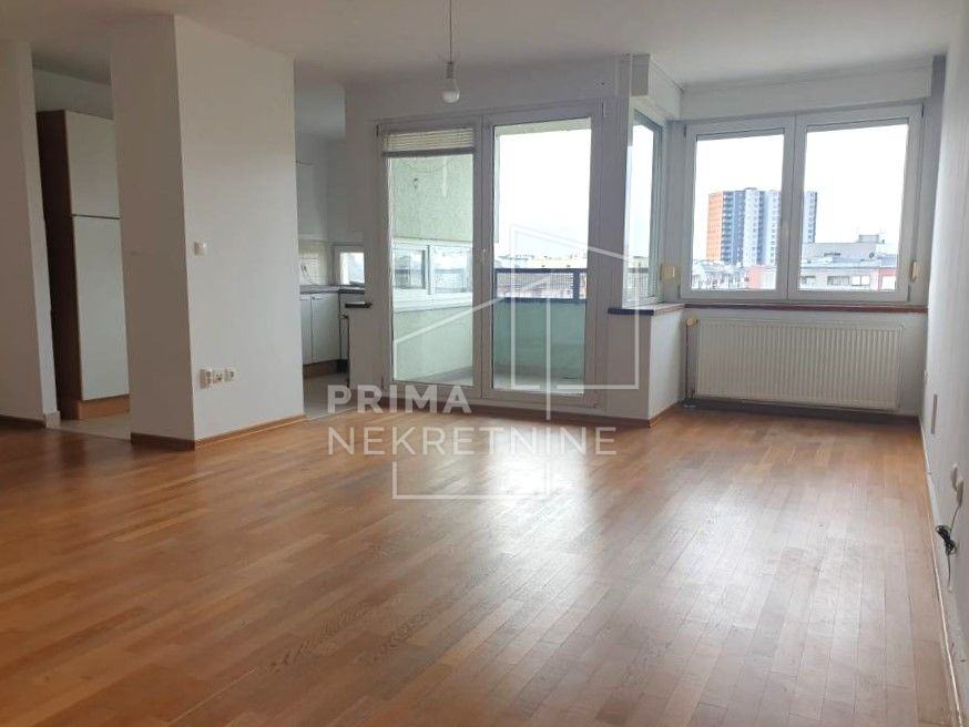 Vrbani, trosoban stan, 84.30 m2 (prodaja)