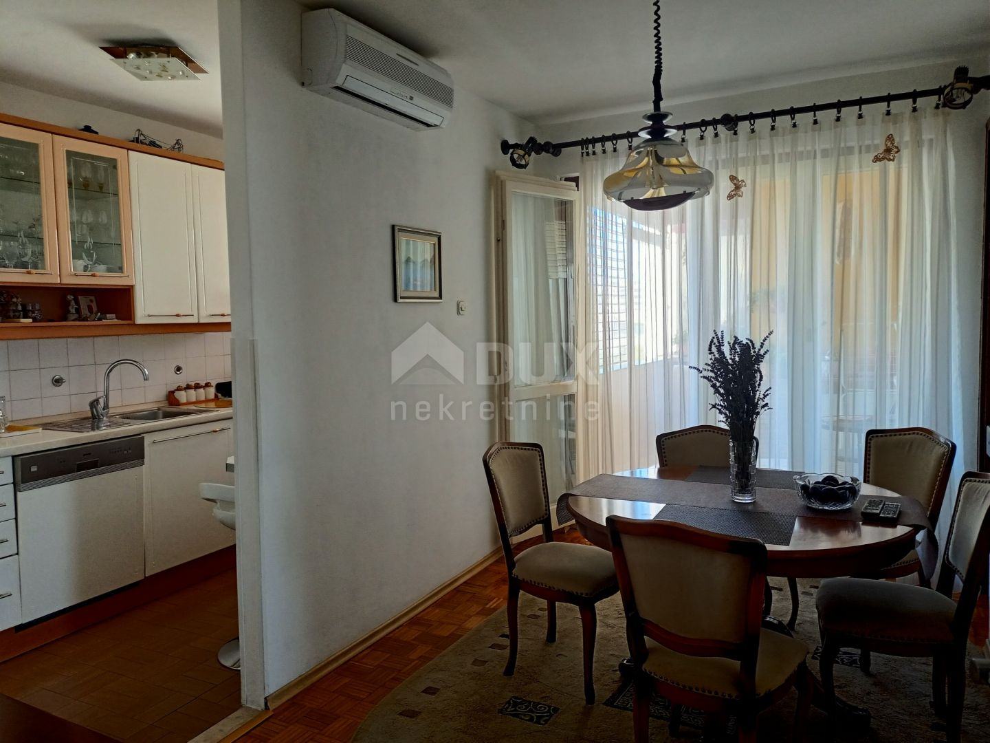 ZADAR, BULEVAR - Prekrasan stan 73 m2 na atraktivnoj lokaciji (prodaja)