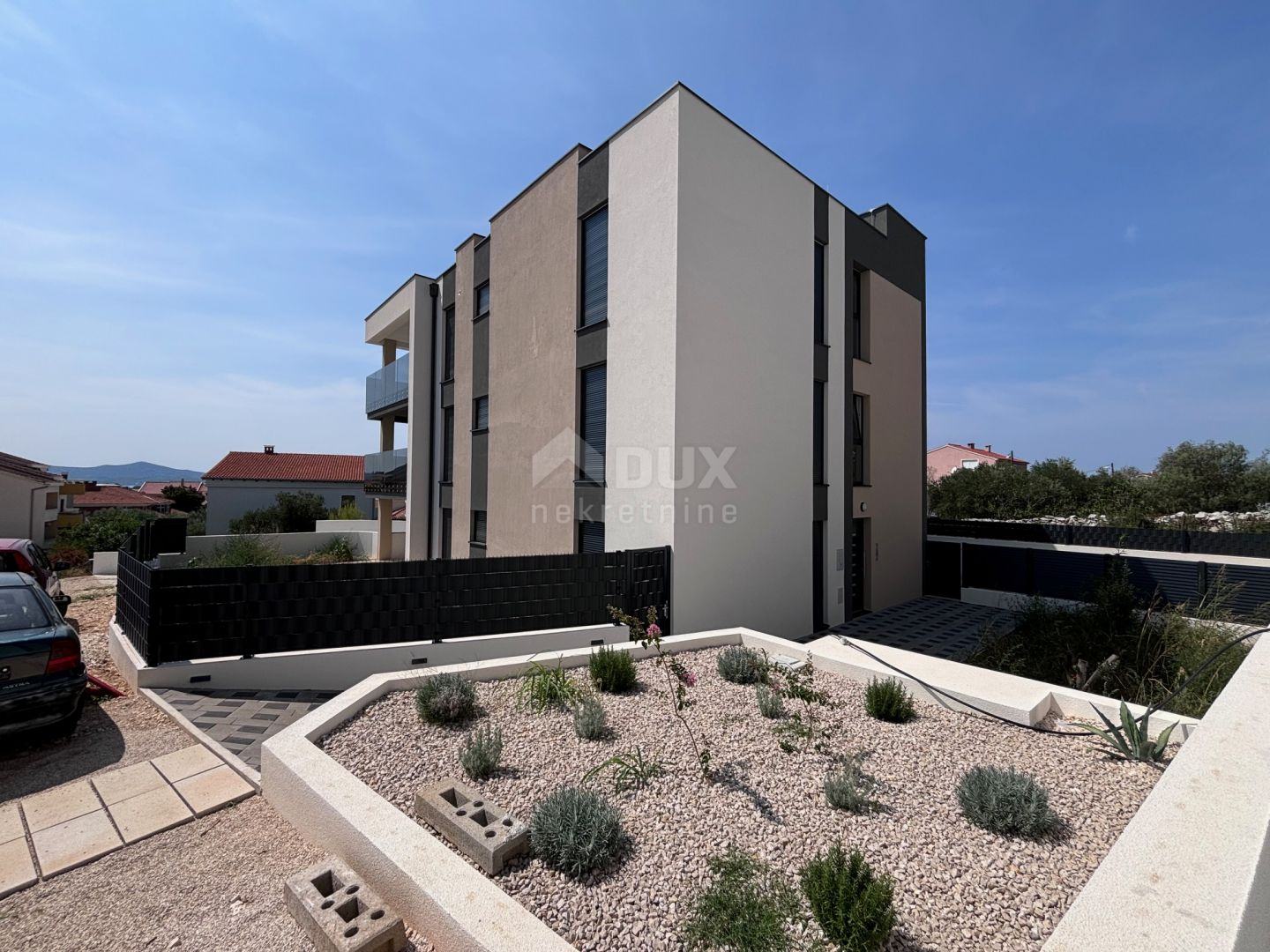 ZADAR, DIKLOVAC - Moderan stan s pogledom na more u novogradnji AS6 ...