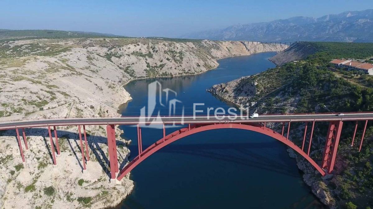 ZADAR-MASLENICA_GRAĐ. ZEMLJ. 1039m2 - POGLED