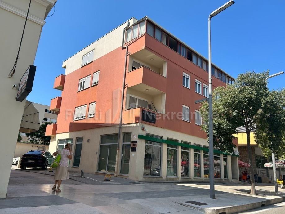 ZADAR,RELJA (JAZINE)- STAN 101m2 u ZGRADI POSL.STAMB. TOP LOKACIJA ...