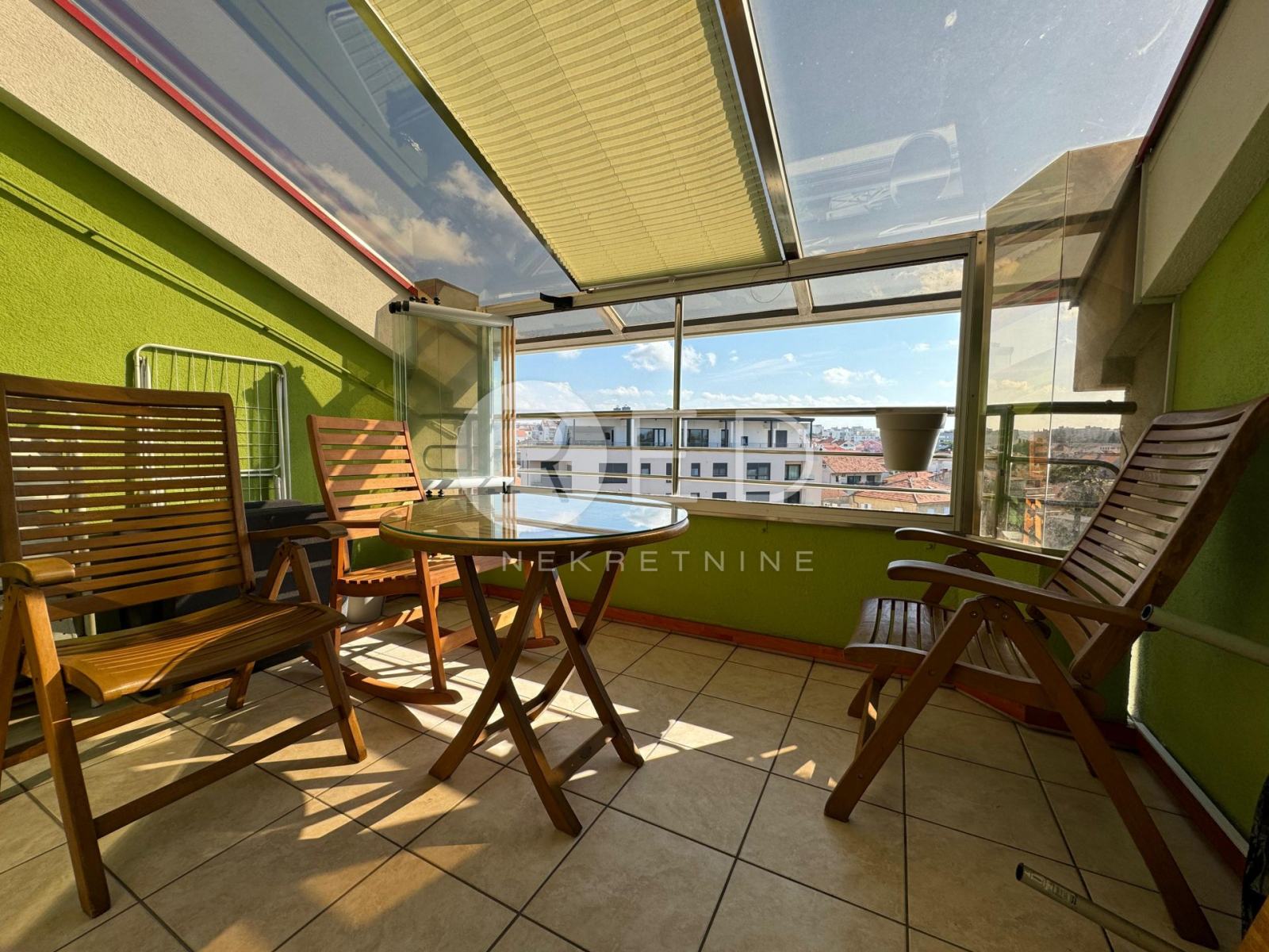 ZADAR, RELJA Stan na odličnoj lokaciji 65 m2+garaža (prodaja)