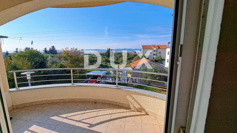 ZADAR, SKROČINI - Dvosoban stan s pogledom na more (prodaja)