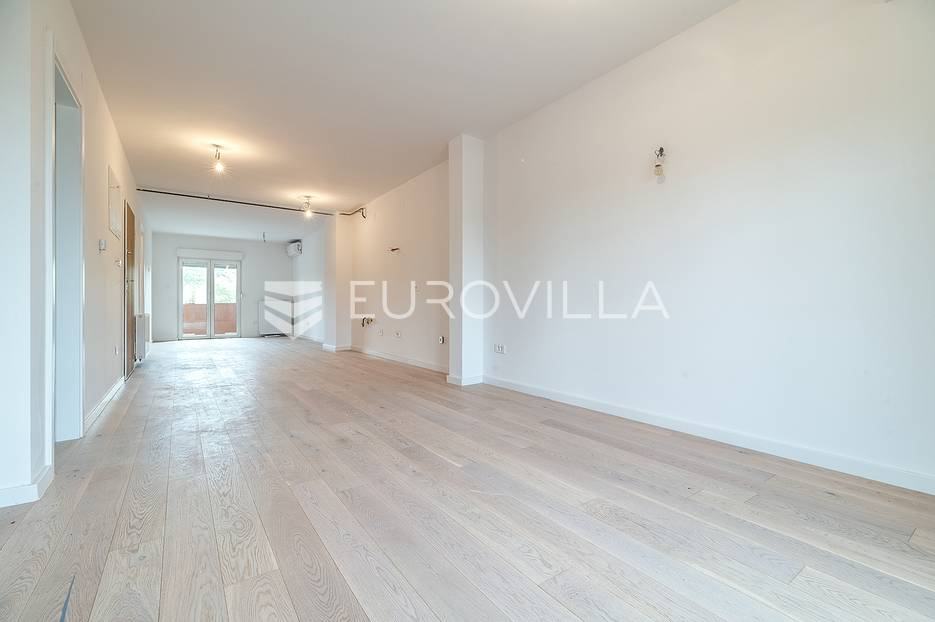 Zagreb, Čret, prostran trosoban stan NKP 105 m2 (prodaja)