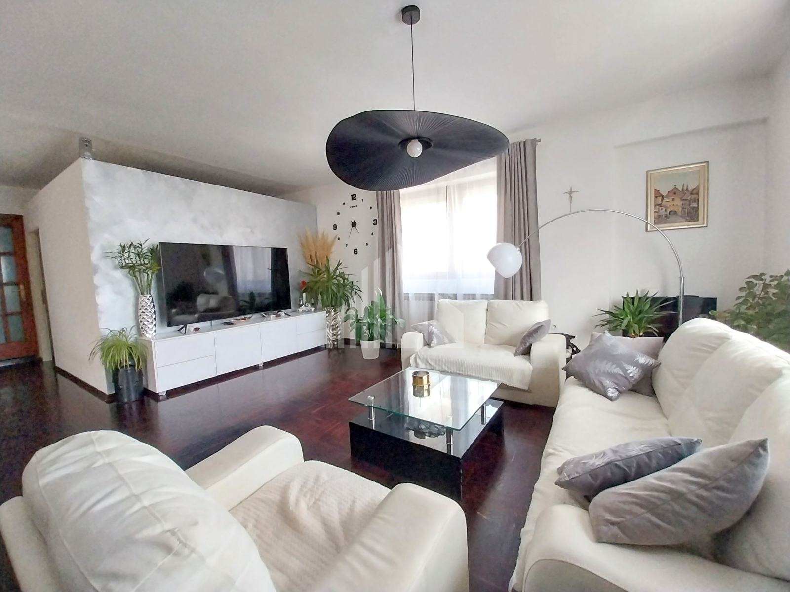 Zagreb, Stenjevec, Samoborska cesta, 6-SOB STAN 191 m2 (prodaja) (prodaja)