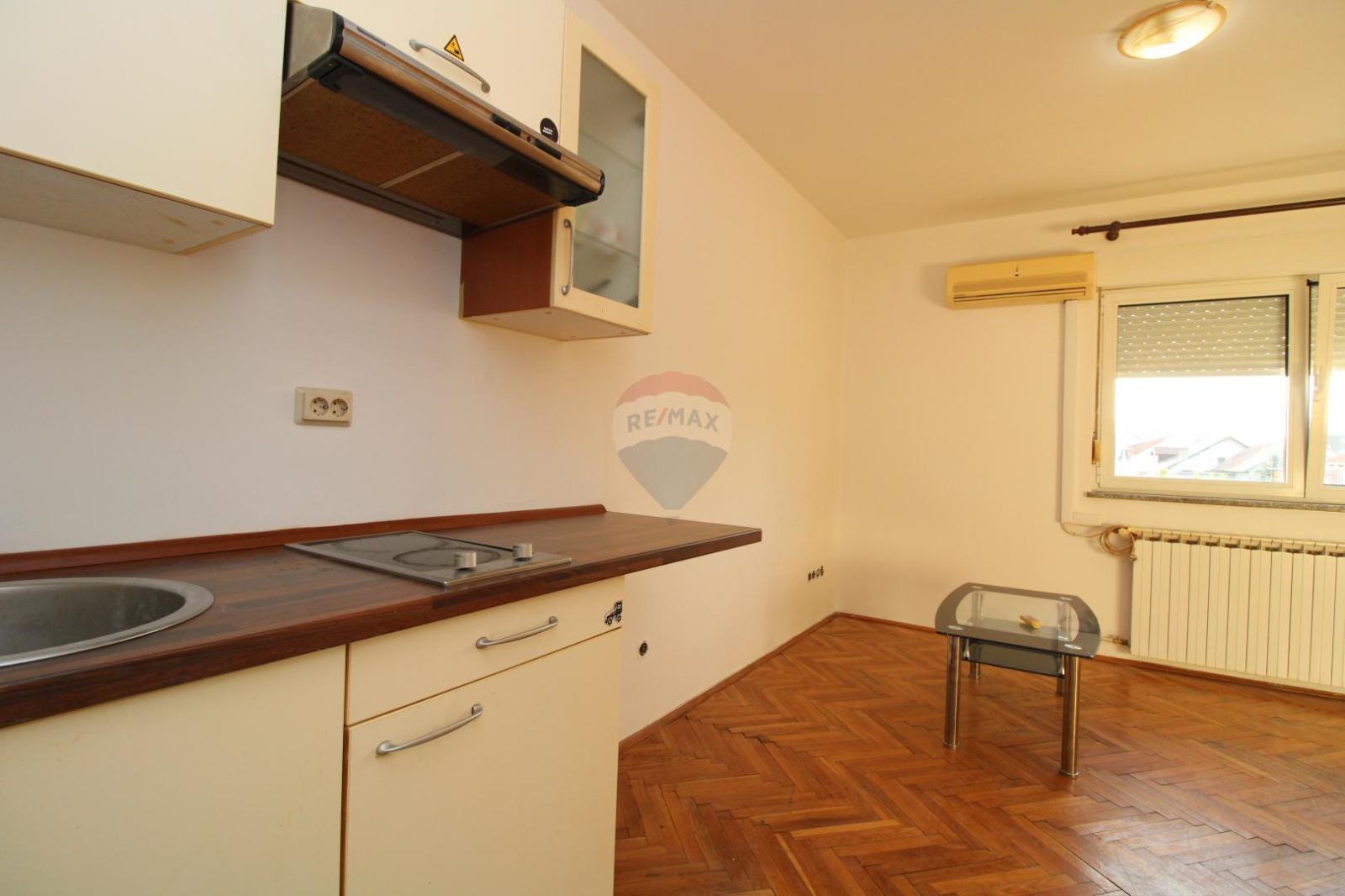 Zagreb, Rudeš, Mostarska ulica, stan 25 m2, DB+SS (prodaja)