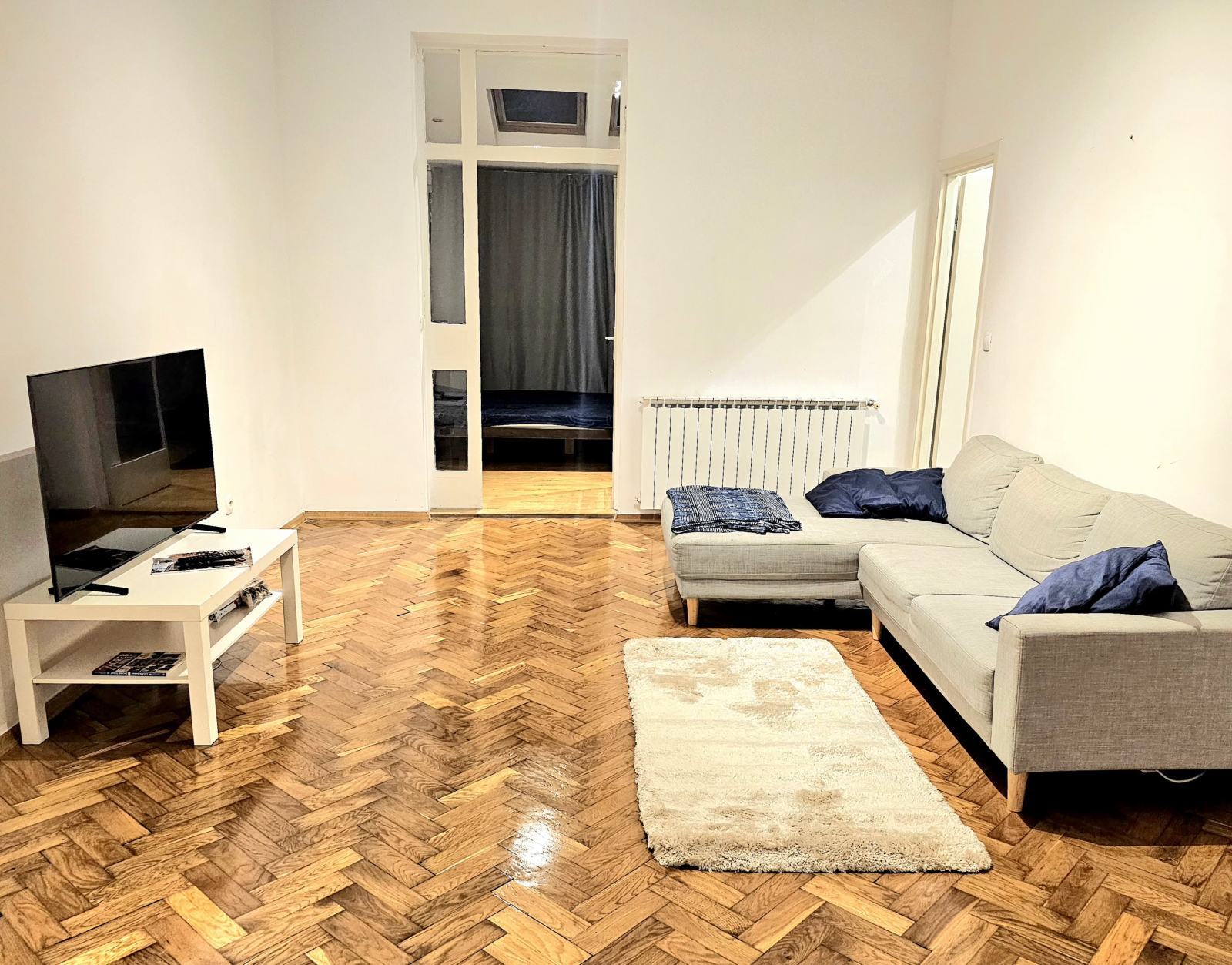 ZAJČEVA, TROSOBAN STAN 70 m2 (iznajmljivanje)