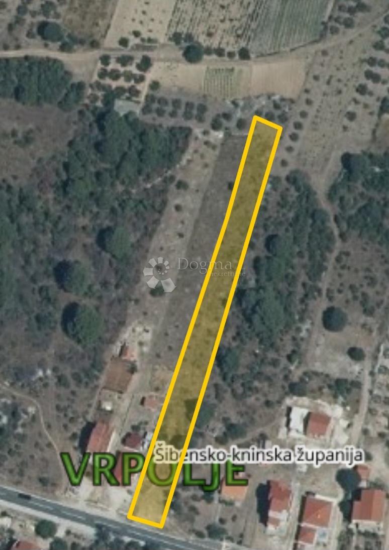 Zanimljivo zemljište kod Šibenika