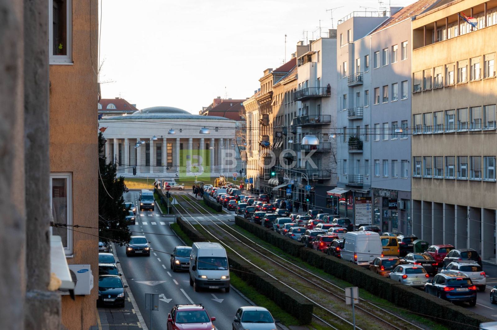 ZVONIMIROVA, 2s, 31 m2 (iznajmljivanje)