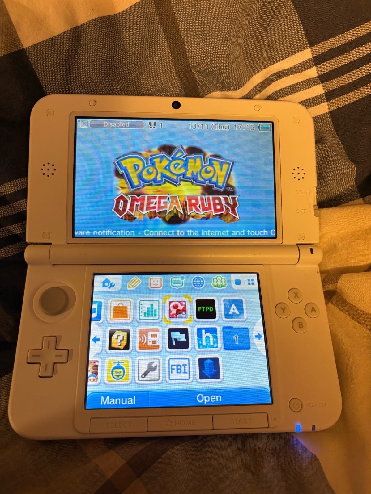 Nintendo 3DS XL White