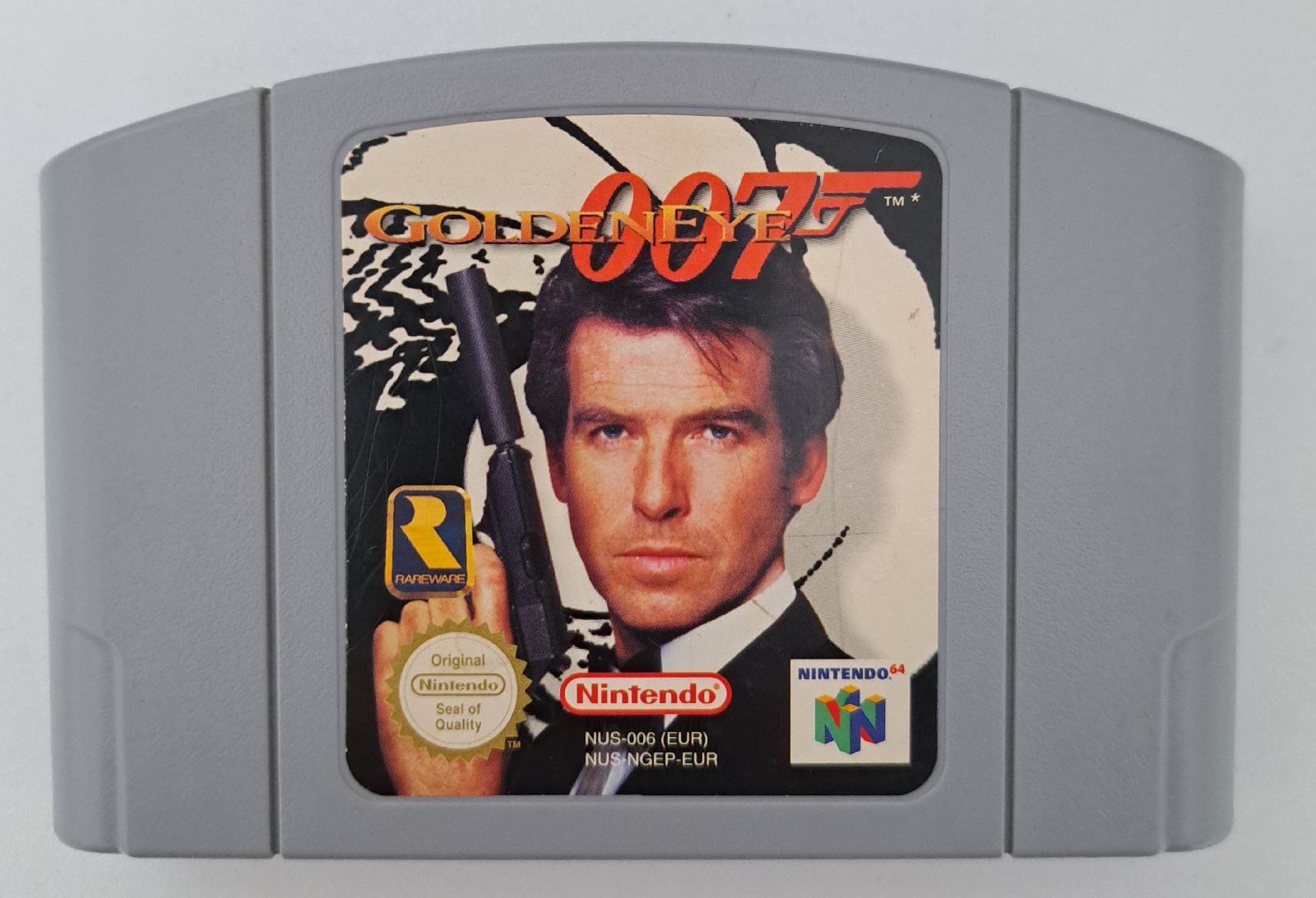 Golden eye 007 Nintendo 64