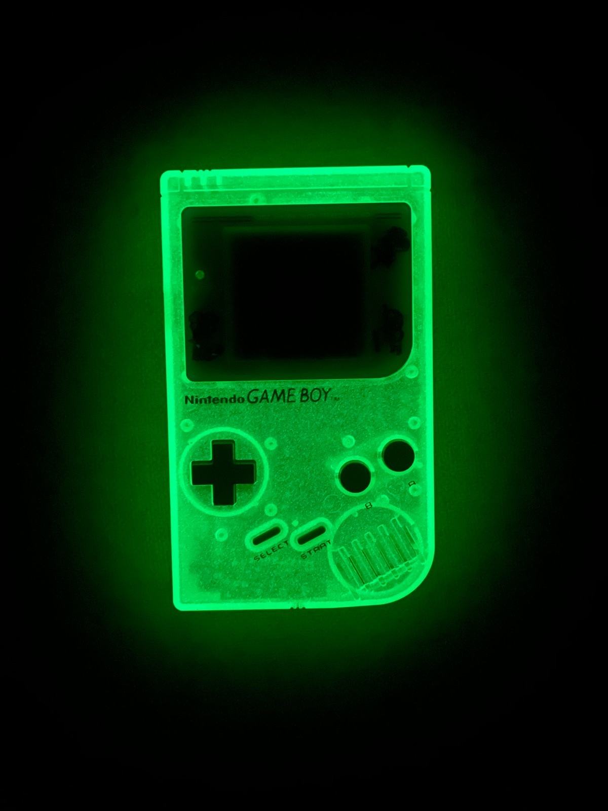 Nintendo Game Boy Classic svijetli u mraku + igra