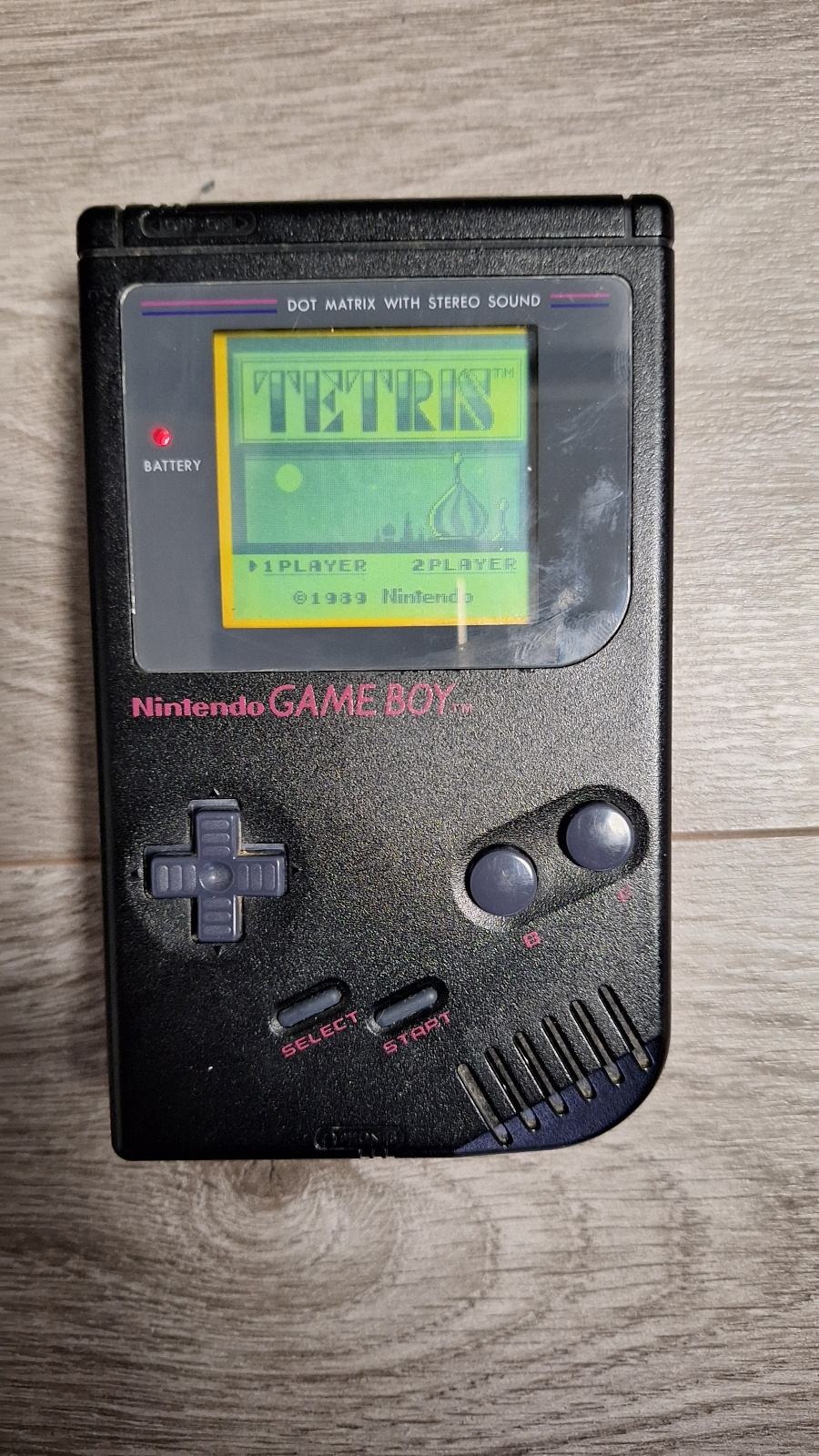 Nintendo Game Boy + Tetris