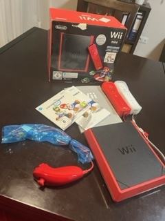 Nintendo Wii MINi Red