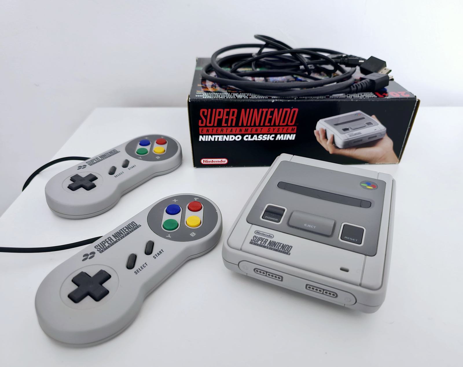 Super Nintendo Mini Classic - SNES