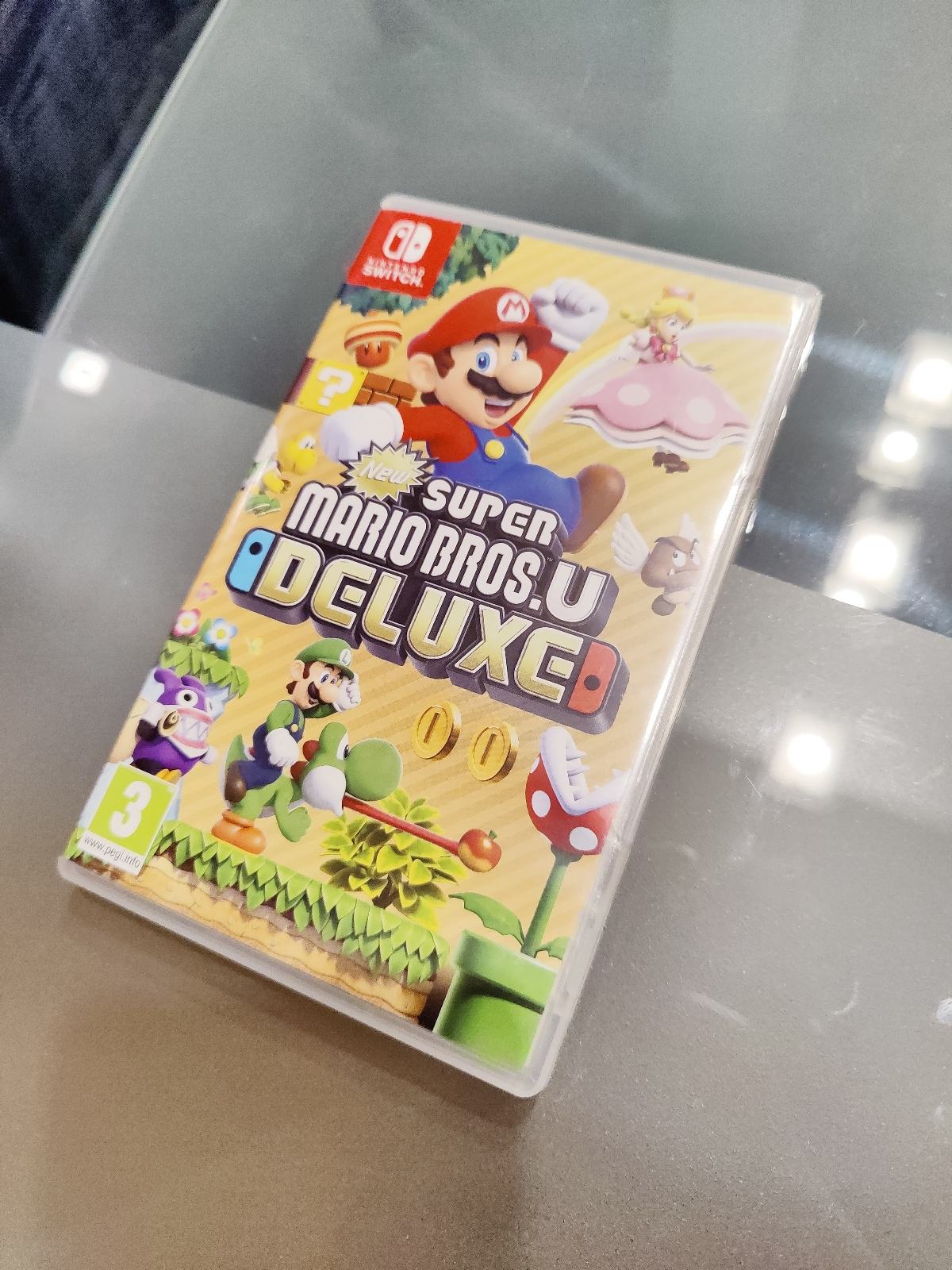 Switch igra New Super Mario Bros U Deluxe