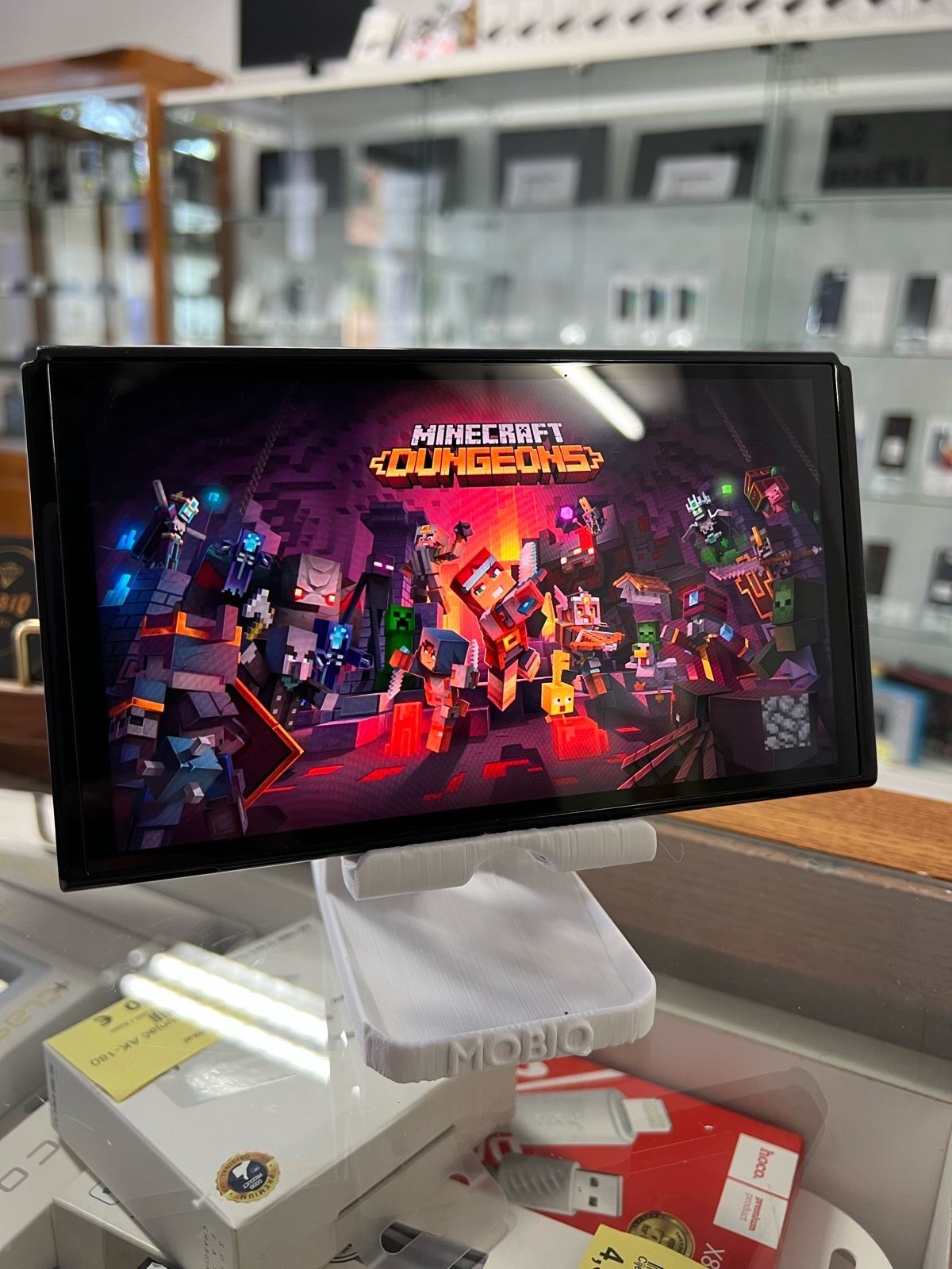 Konzola Nintendo Switch OLED + Minecraft + NBA2k17