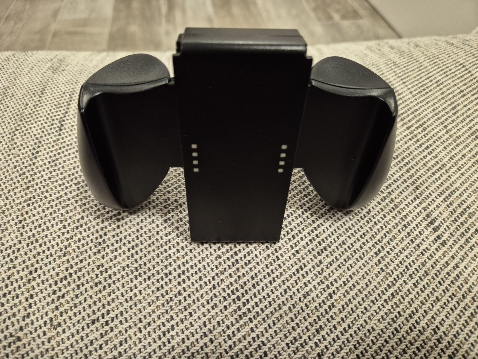 Nintendo Switch Joycon grip