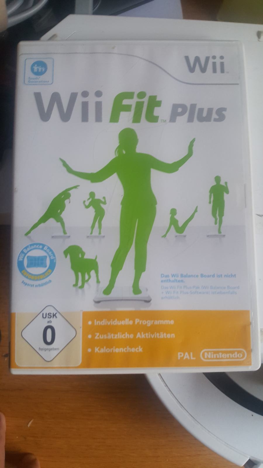 Nintendo Wii FIT PLUS