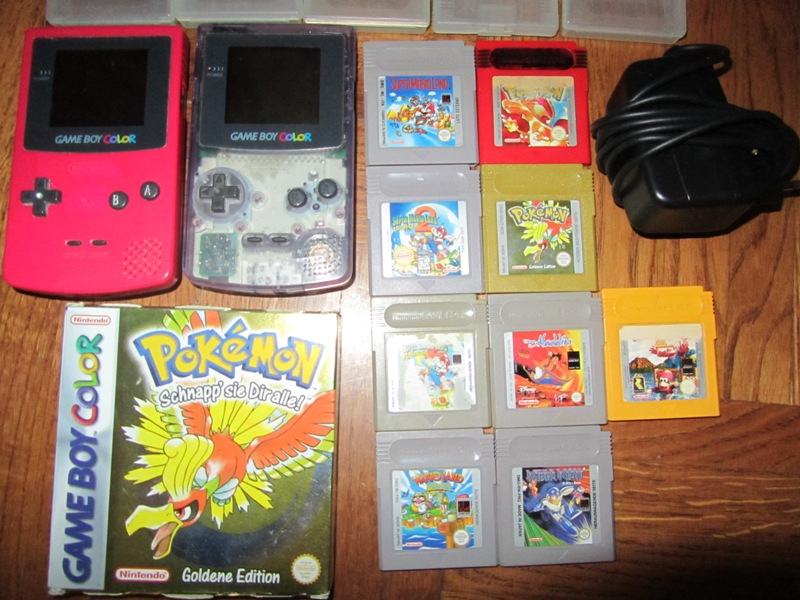 GAME BOY COLOR + 9 IGRICA + ADAPTER