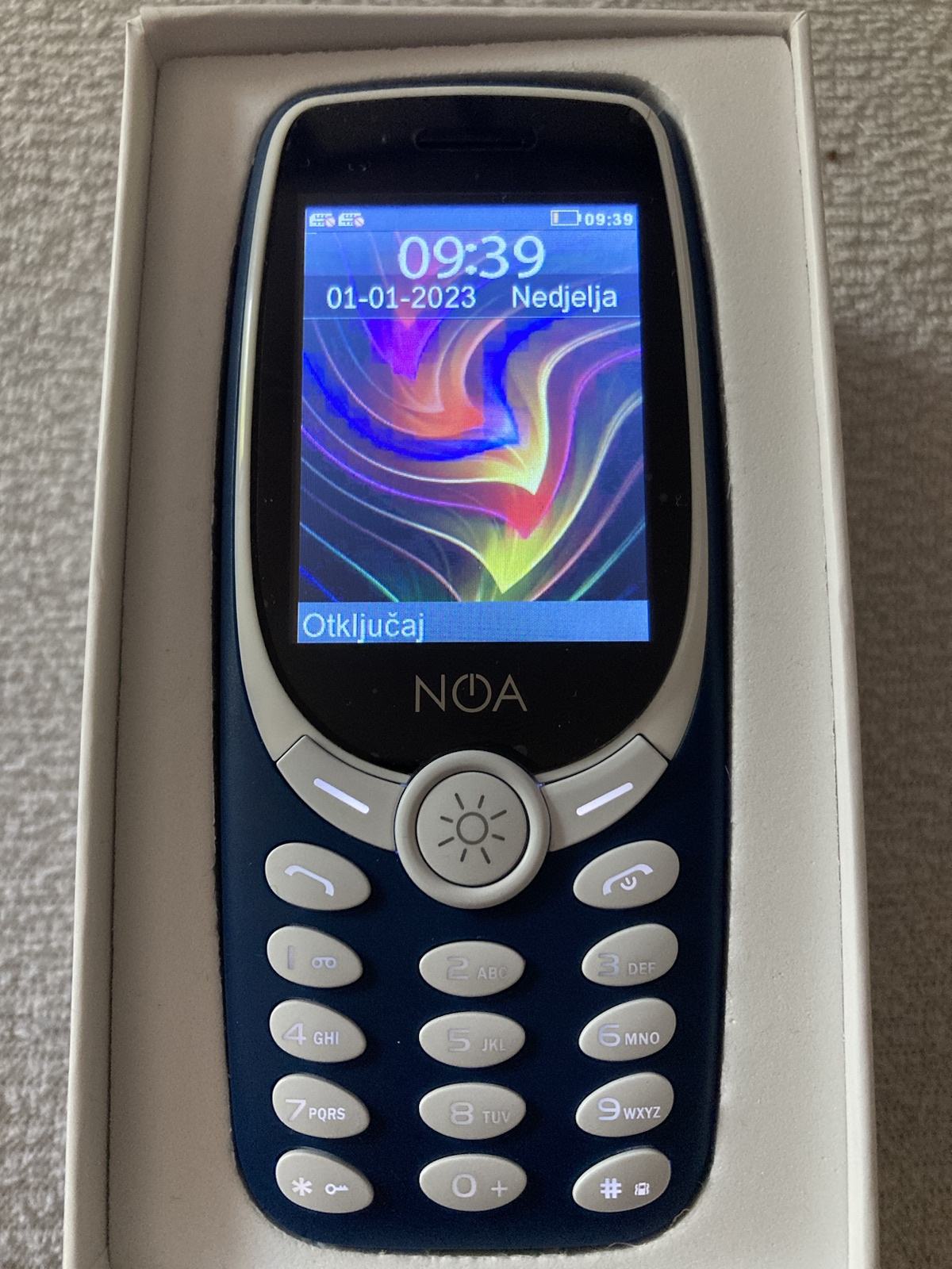 Mobitel na tipke Noa Core T20 NOVI