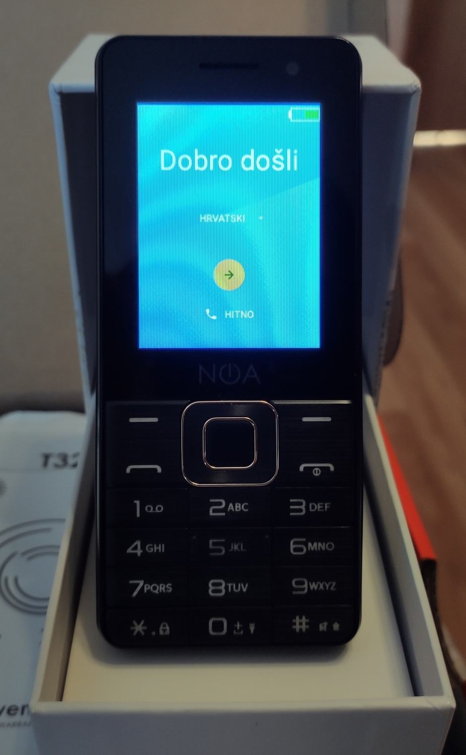 Noa Core T32 Dual SIM Novi mobitel,Račun,Garancija,Android na tipke...