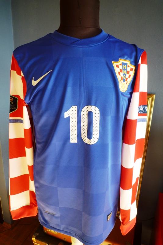 Dres Luke Modrica HNS