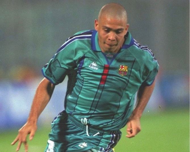 Vintage dres Barcelona - Ronaldo