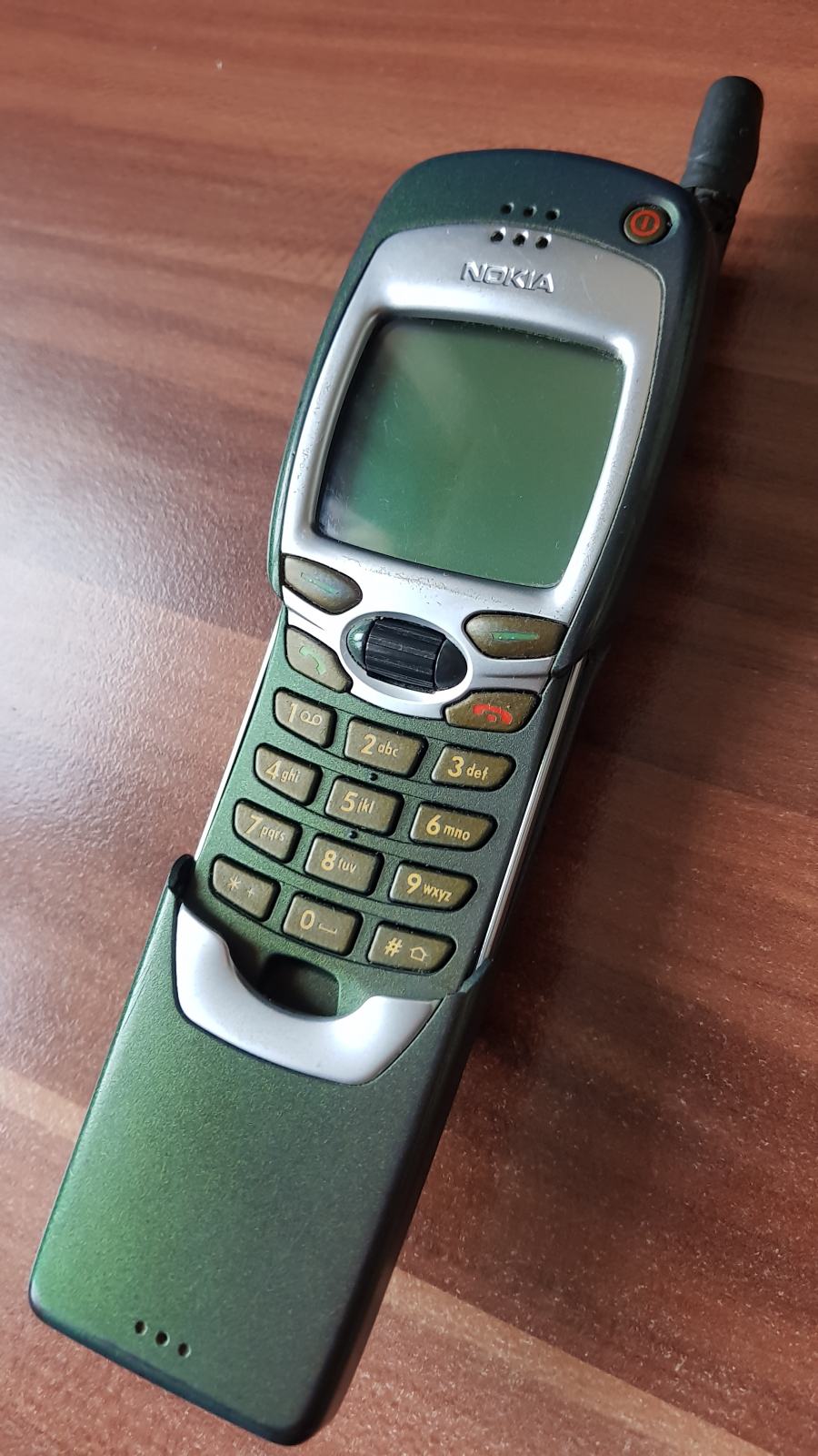Nokia 7110