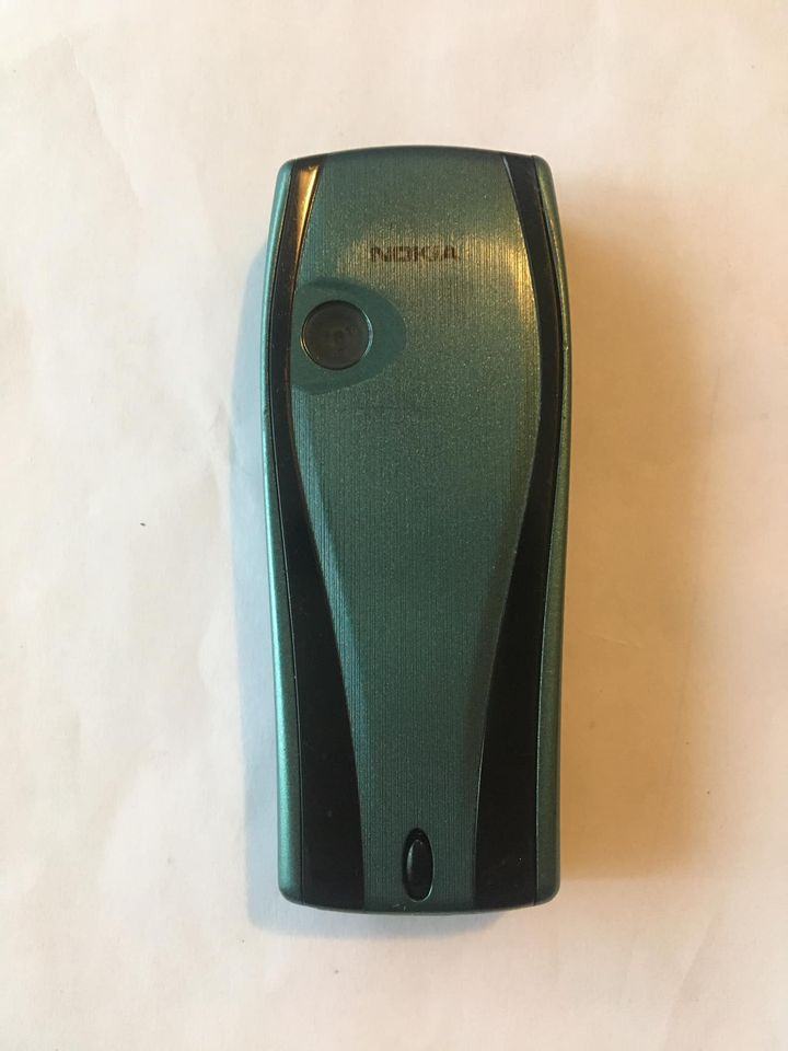 Nokia 7250 mobitel, prima sve mreze