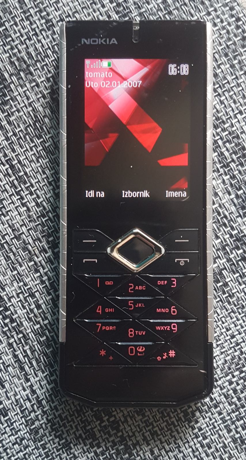 Nokia 7900 prism,radi na sve kartice