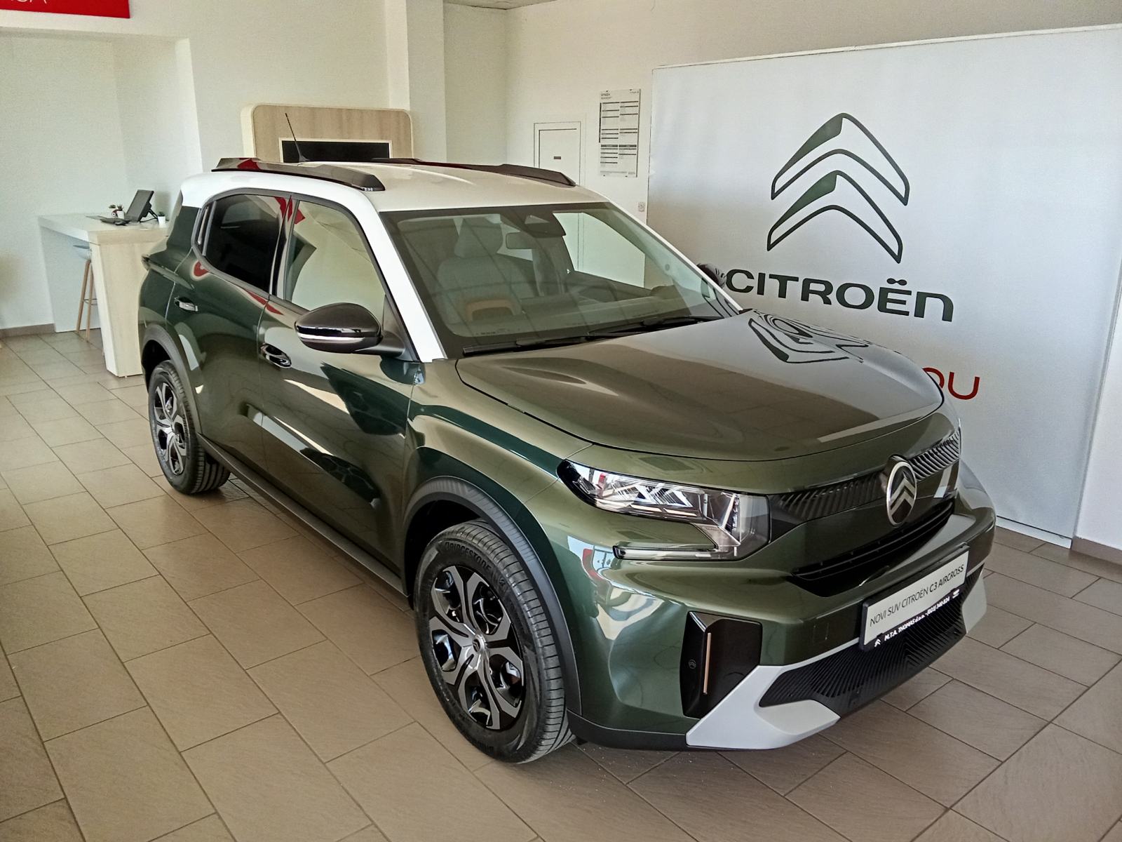 C3 Aircross PLUS Turbo 100 DOSTUPAN ODMAH!!, 2025 god.