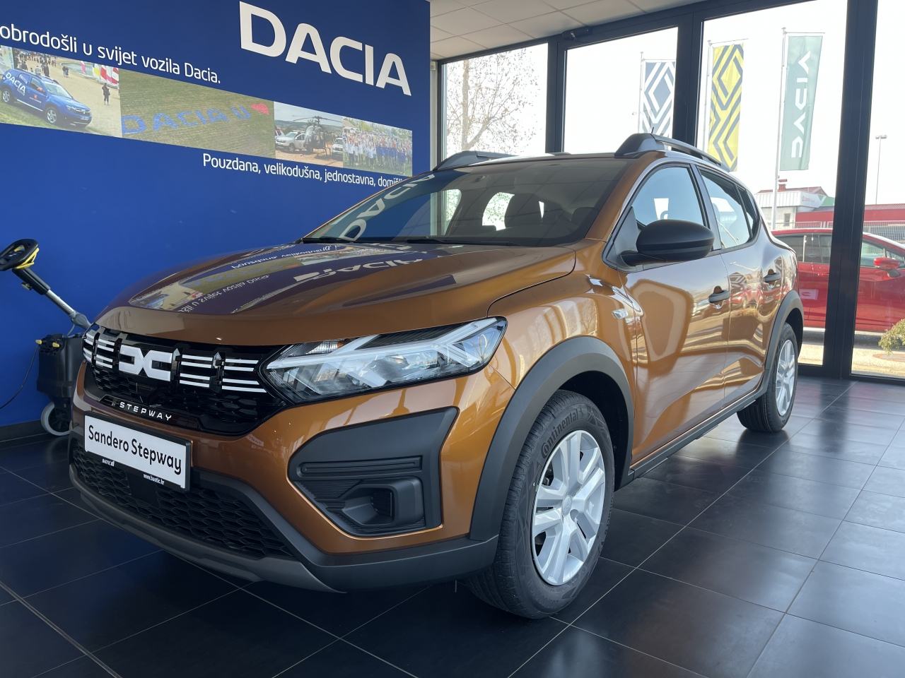 Dacia Novi Sandero Stepway Expression 1.0 TCE 90, 2024 god.