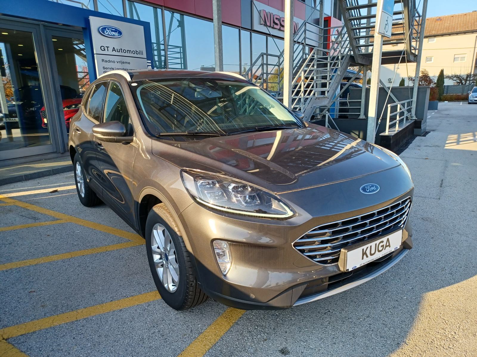 Ford Kuga 2,5 190ks FHEV TITANIUM X CVT AWD Akcija!, 2023 god.