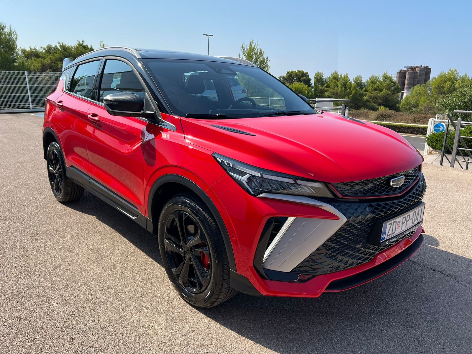 GEELY Coolray 1.5 -panorama,autom,sustav kamera 540, 2025 god.