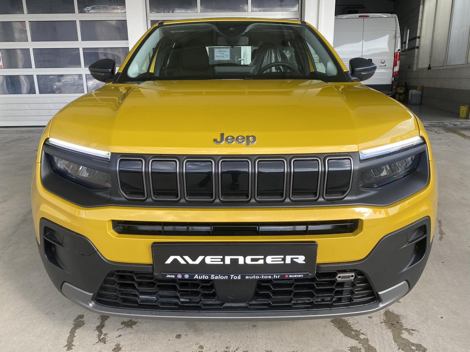 Jeep Avenger ICE 1.2 MT Longitude, 2026 god.