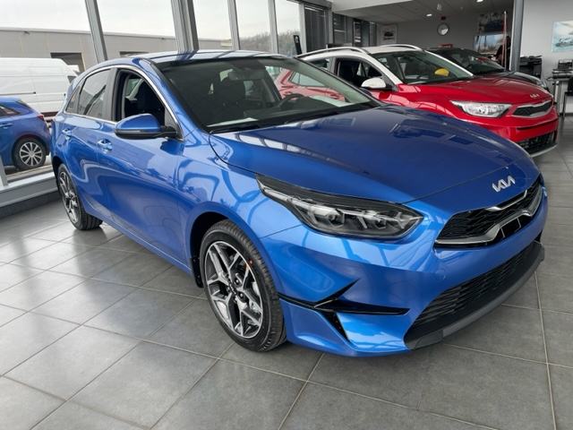 KIA CEED 1.5 T-GDI ISG EX VISION 7DCT / MY 2025/ * ZIMSKE GUME GRATIS ...