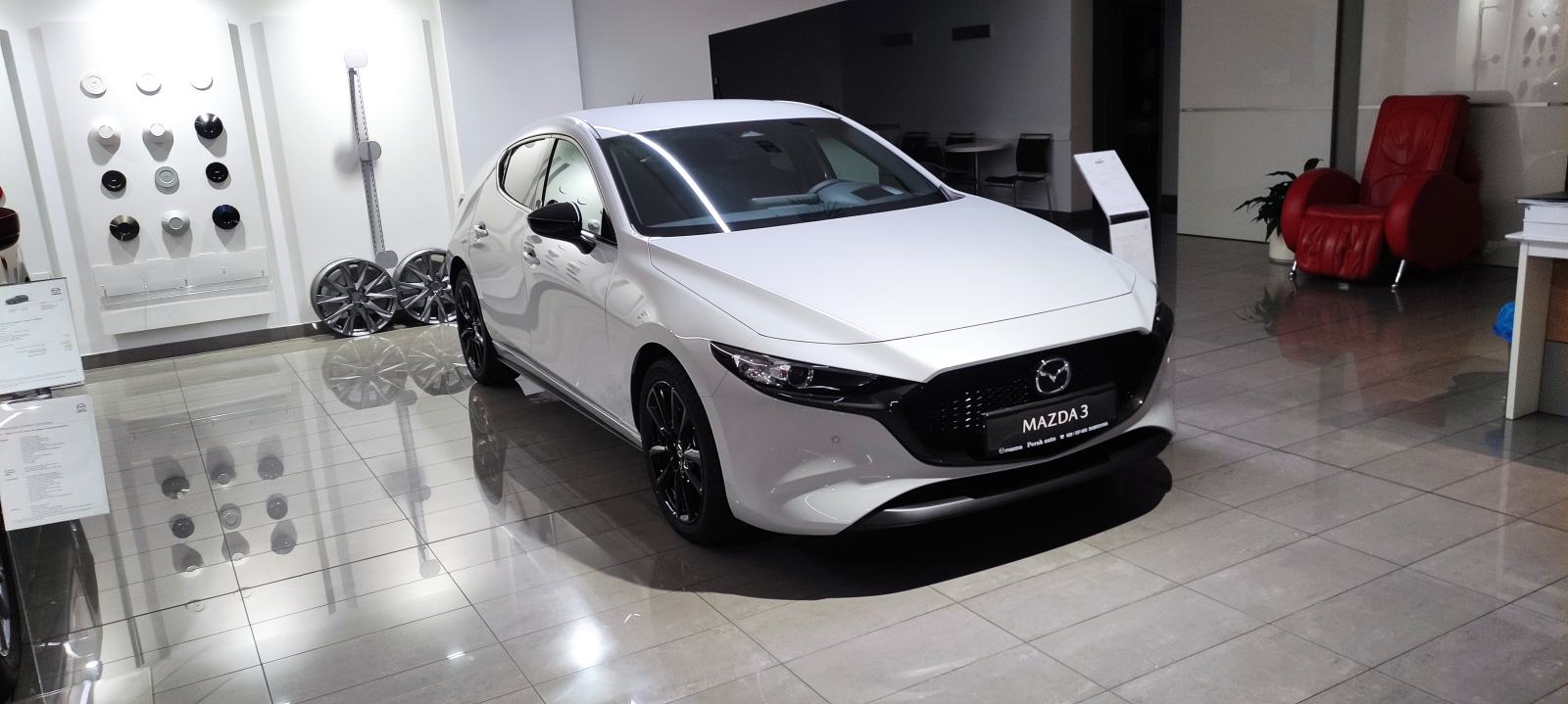 Mazda 3 G150 Homura KERAMIK METALIK 47A, 2023 god.