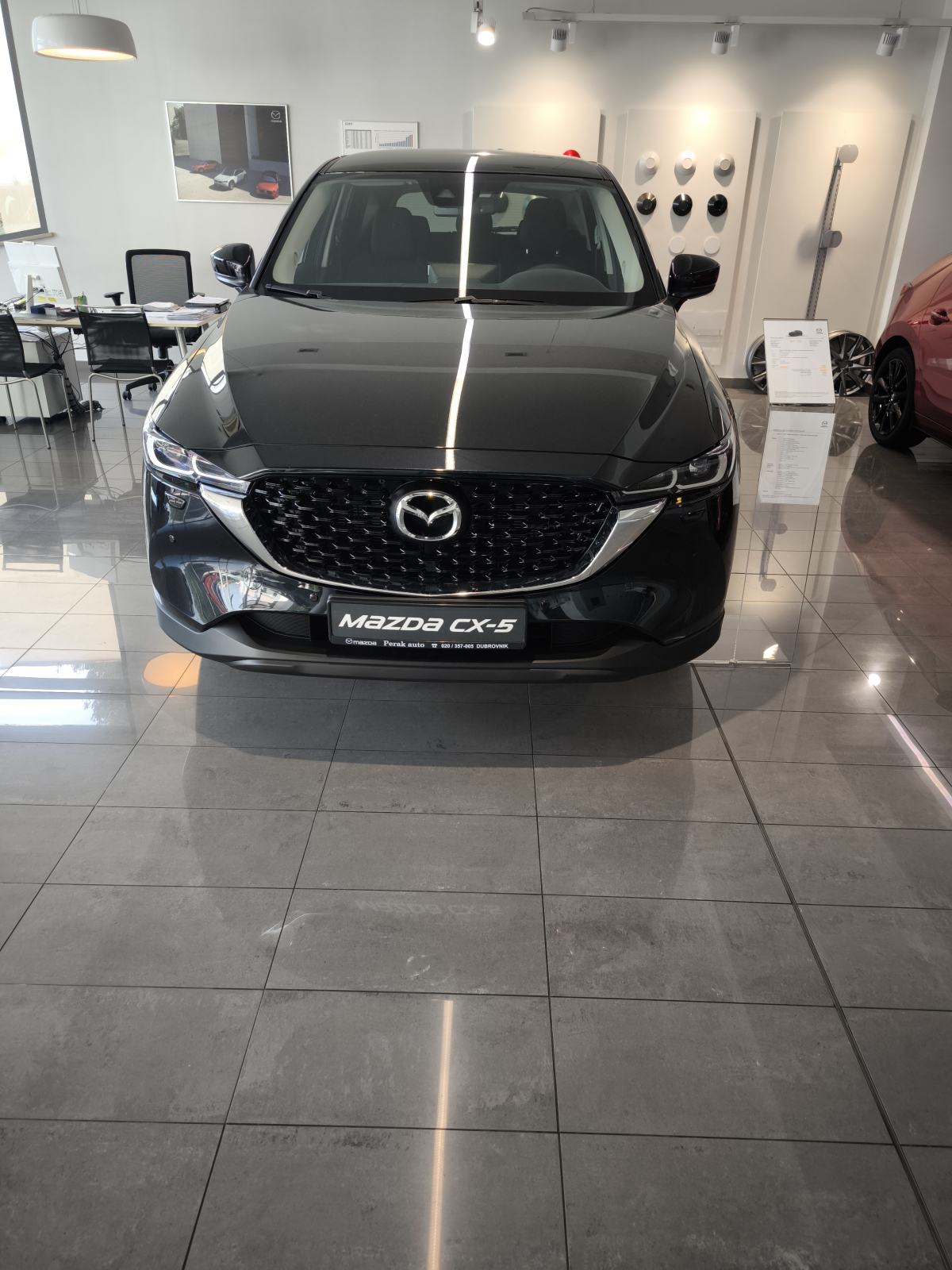 Mazda CX-5 2023 5WGN 2.0 SKYACTIV G 165 HP 6MT CENTRE LINE COCO, 2024 god.