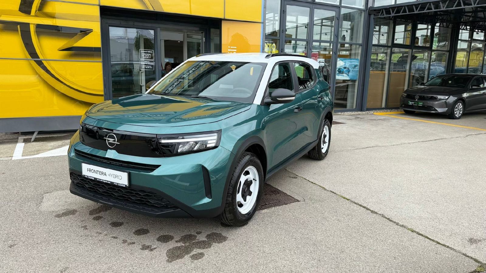 Opel Frontera Edition 1.2 Turbo S/S Hybrid 107 kW (145 KS) * - 8 godin, 2025 god.