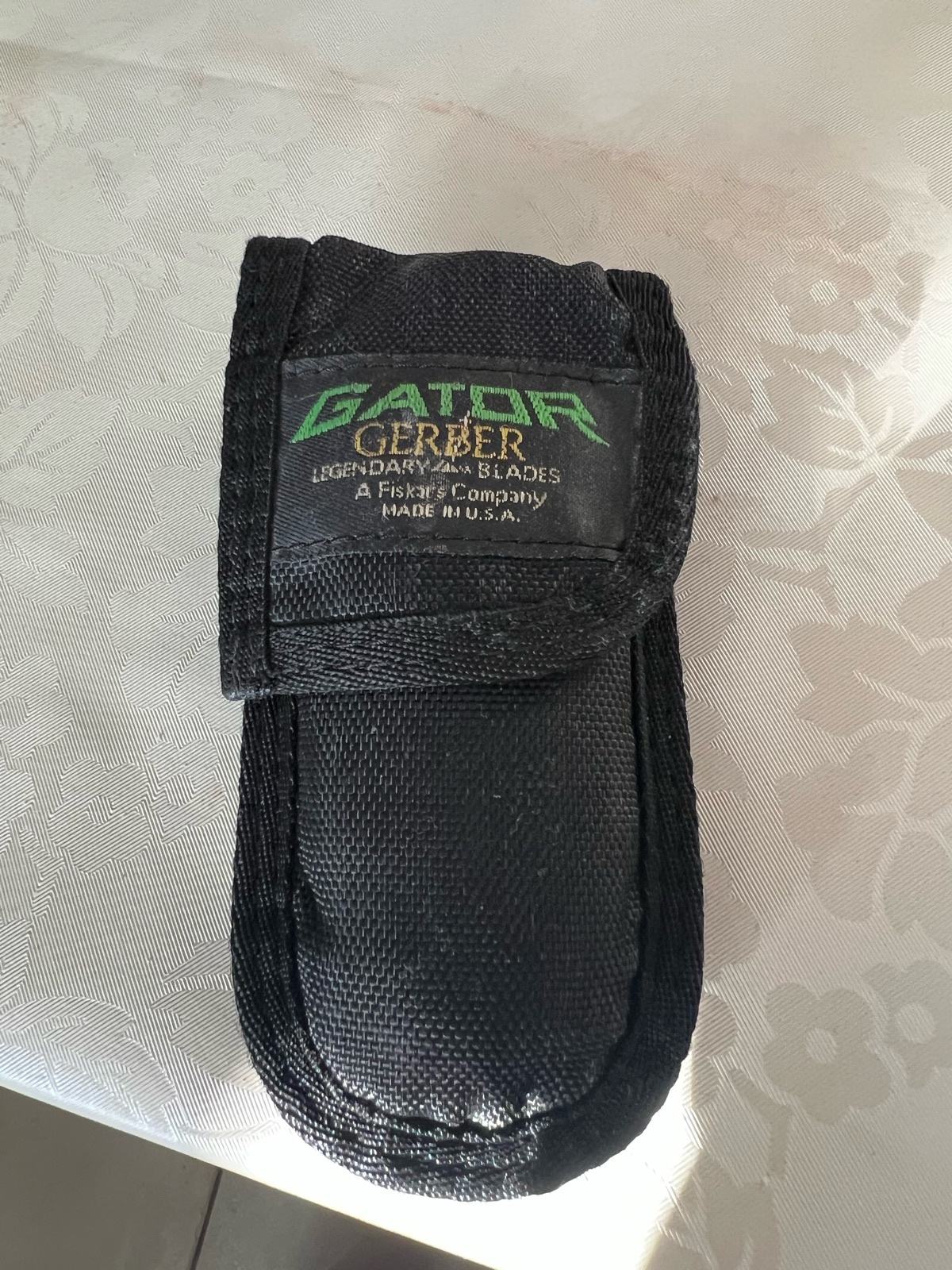 Prodajem Gerber 650 nož