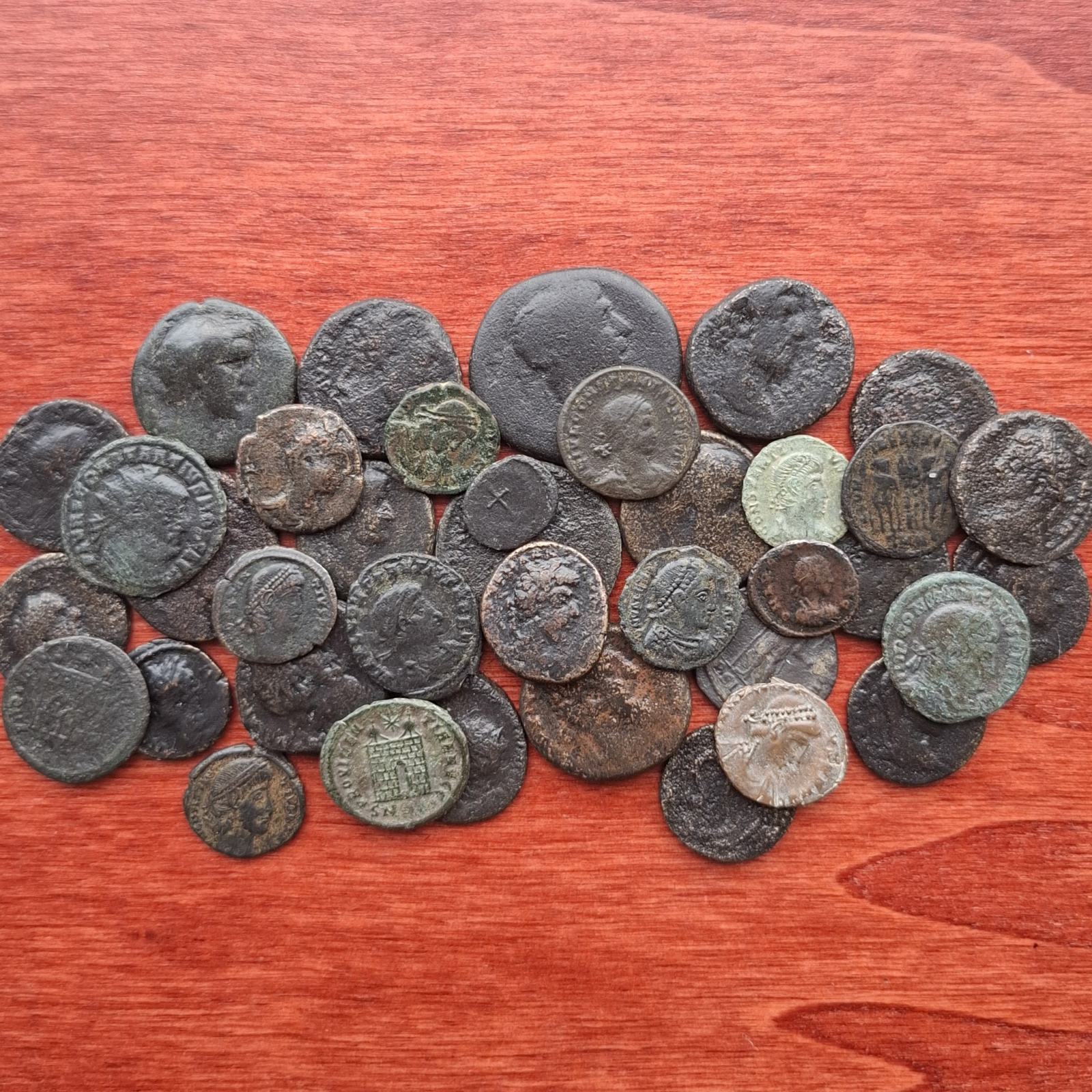 38 Rimskih Kovanica Lot